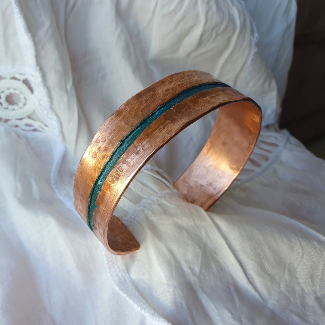 Hammered Copper Cuff With Turquoise Rust Line, Hammered Stylish Bracelet, 7th Anniversary Gift ...