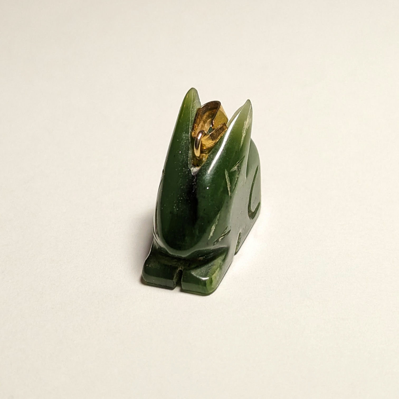 Vintage Jade Rabbit Green Carved Stone Pendant Gold Tone Accent Under 1 ...