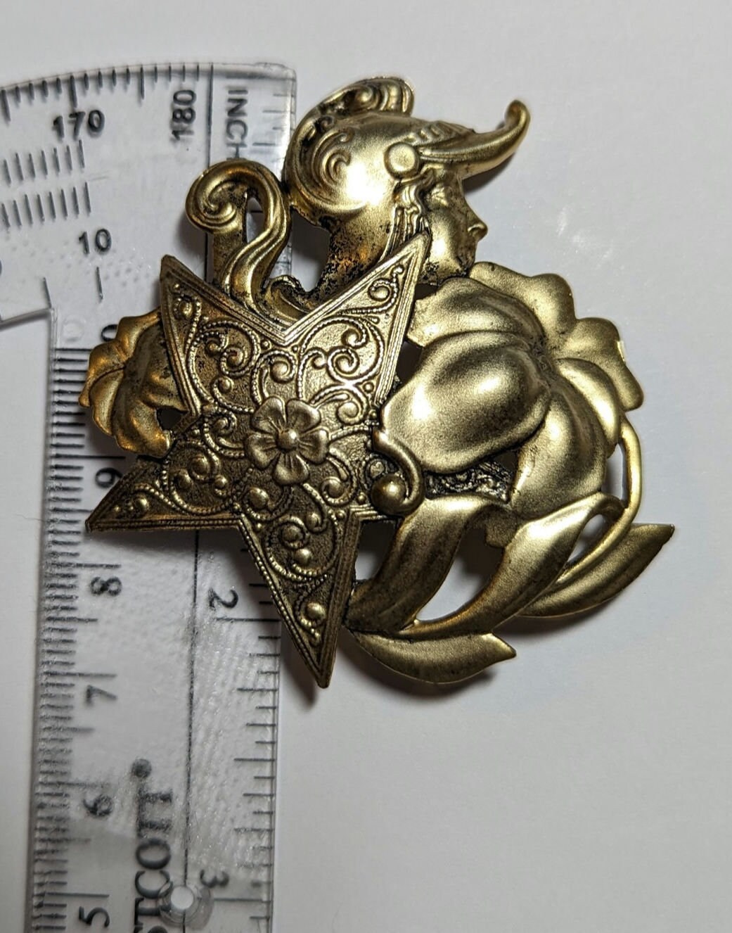 Vintage Matte Golden Tone Brooch Pin Flower Soldier and Star Floral ...