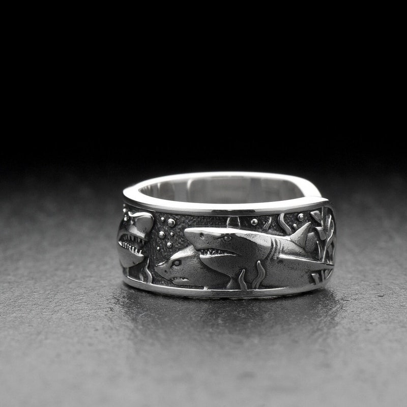 Shark Ring - Etsy
