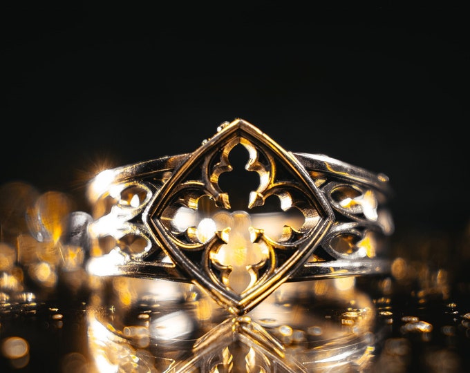 Gothic Window Ring - Etsy