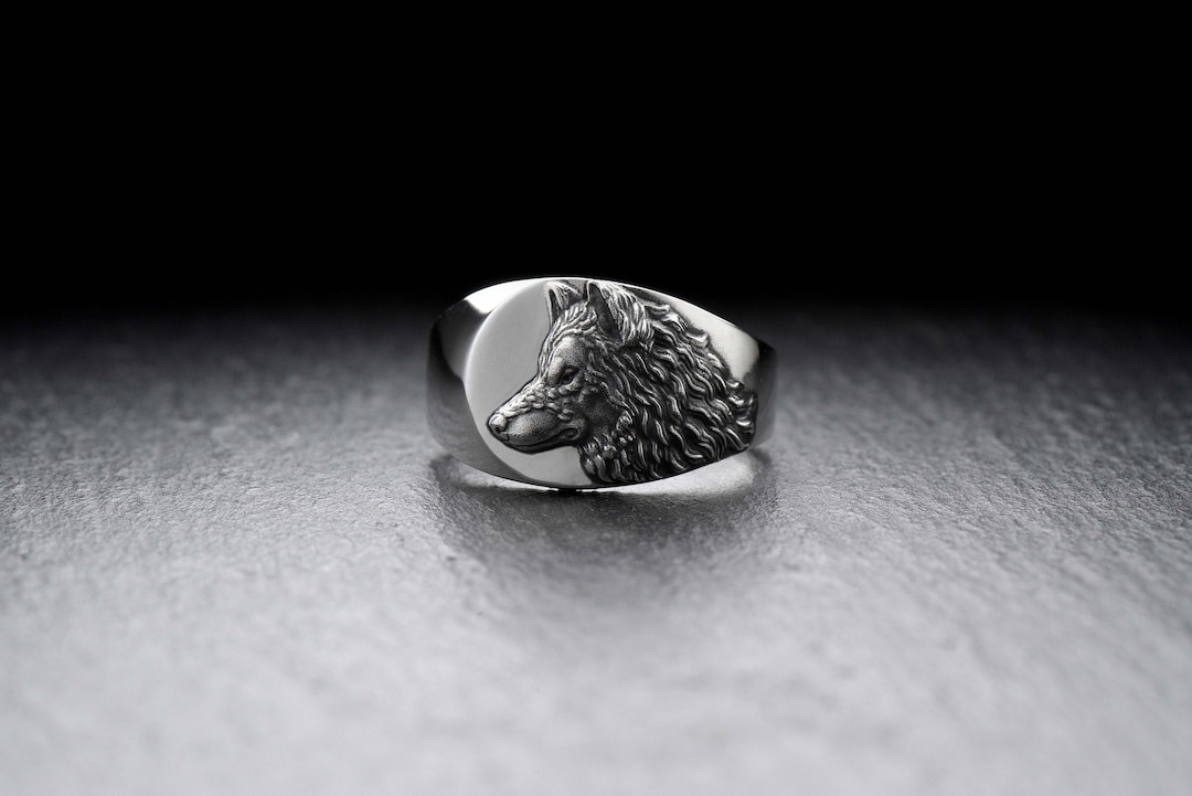 Sterling Silver Wolf Signet Ring: Handmade Animal Jewelry - Etsy