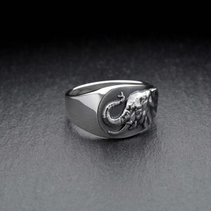 Sterling Silver Elephant Signet Ring: Handmade Animal Jewelry - Etsy