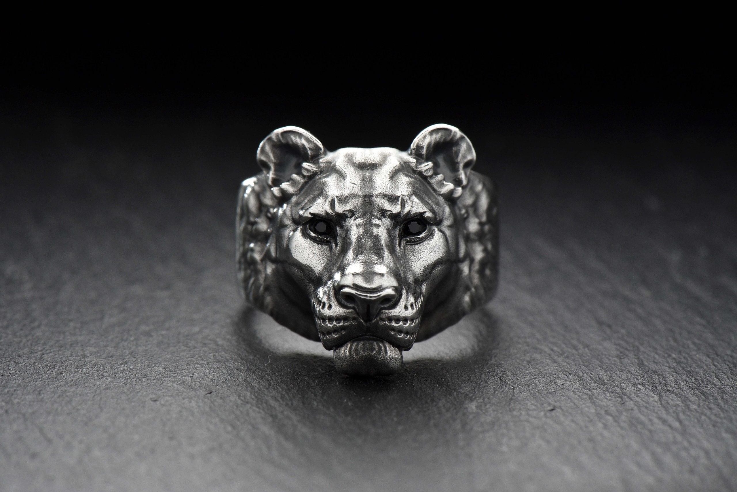Sterling Silver Lioness Head Ring: Handmade Animal Jewelry - Etsy