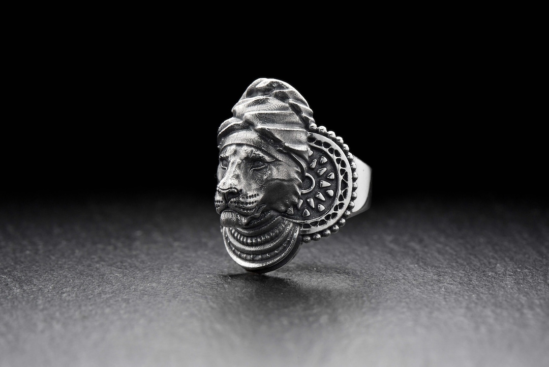 Sterling Silver Lioness Ring: Handmade Animal Jewelry - Etsy