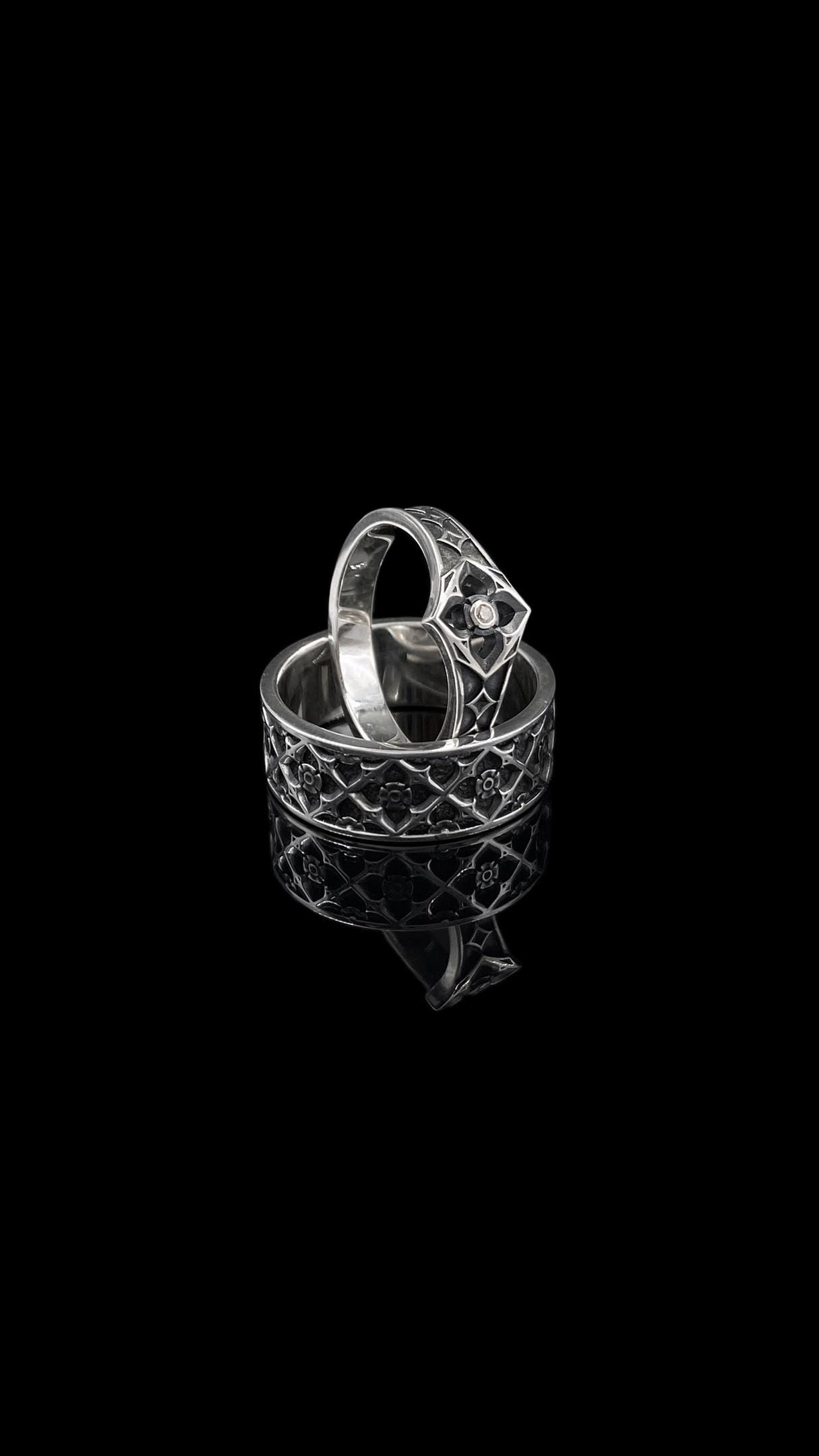 Gothic Silver Ring – Sterling Silver Medieval Floral Band | Vintage ...