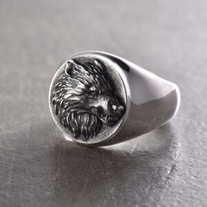 Sterling Silver Wolf Head Signet Ring, Handmade Bold Animal Jewelry for Men & Women, Unique Wolf ...