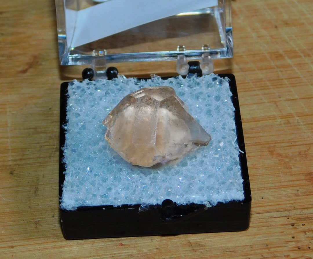 Topaz Crystal in a Perky Box Mineral Specimen - Etsy