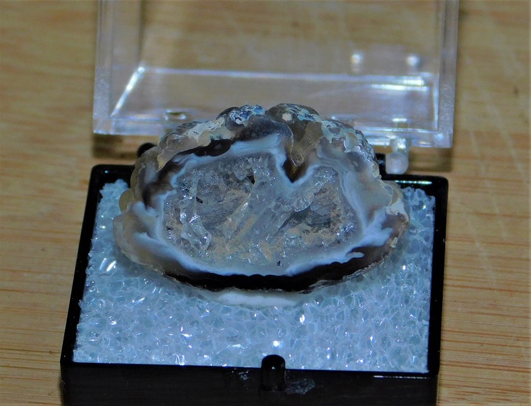 Polished Agate Geode Half With Quartz Crystals - Etsy