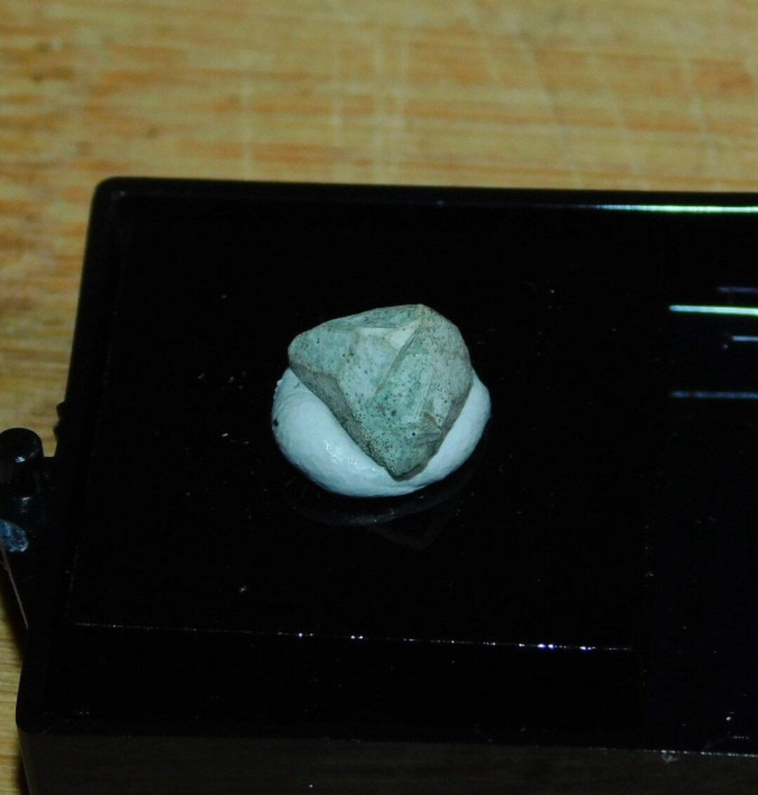 Hydro - Grossular After Wadalite Miniature Mineral Specimen - Etsy