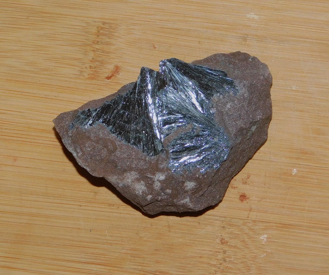 Pyrolusite Mineral Specimen - Etsy