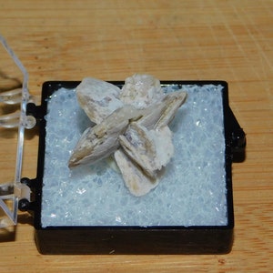 Quartz Pseudomorph After Gypsum Rose Mineral Specimen - Etsy