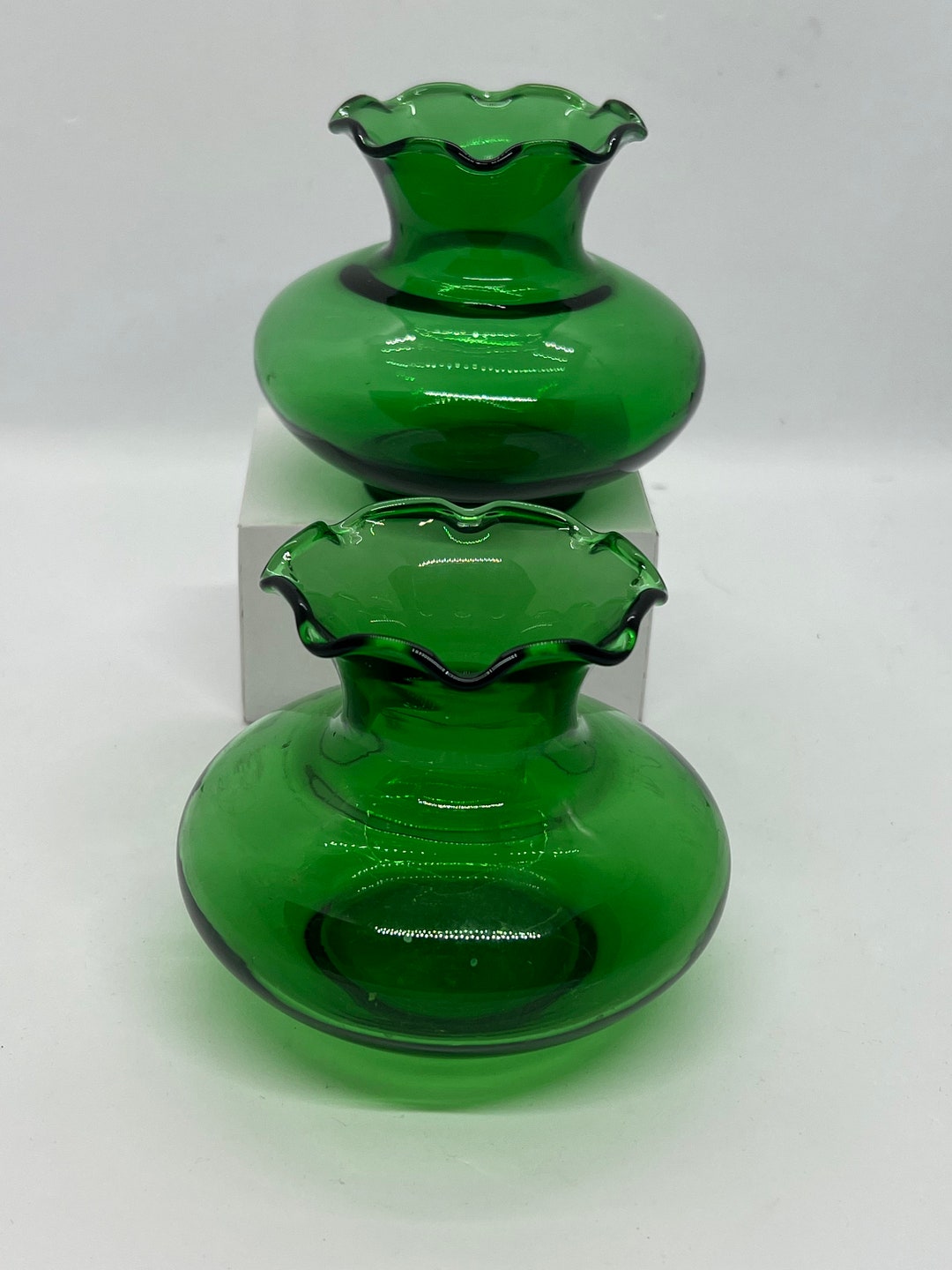 Vitg Anchor Hocking Forest Green Glass Vases Ruffled Top 3.25" X 3.75 ...