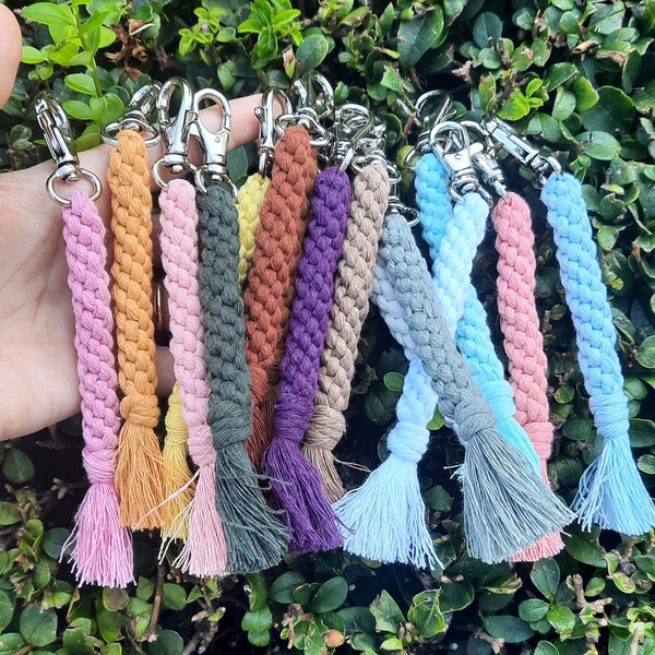 Knot Keychain - Etsy