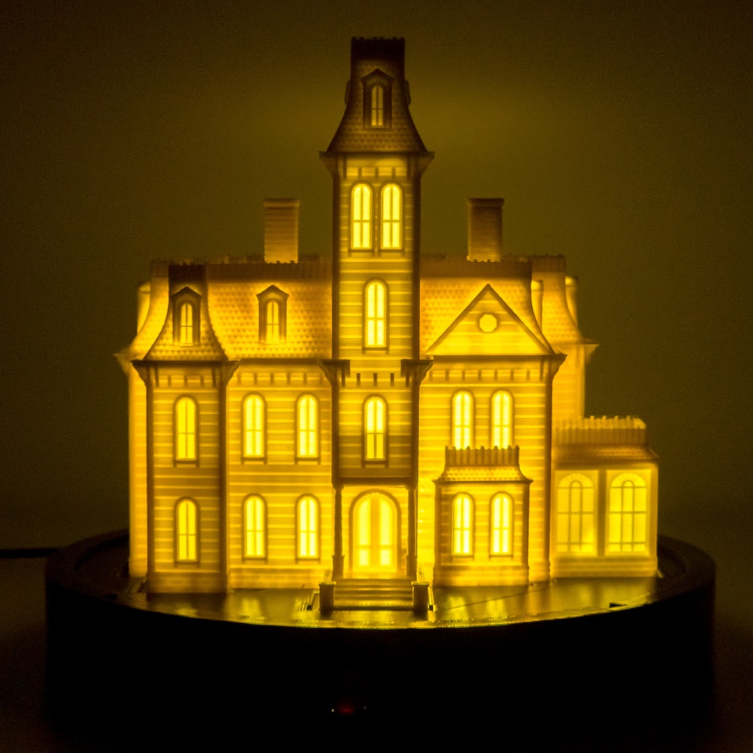 Addams Family Mansion Light-up Model Lamp - Etsy