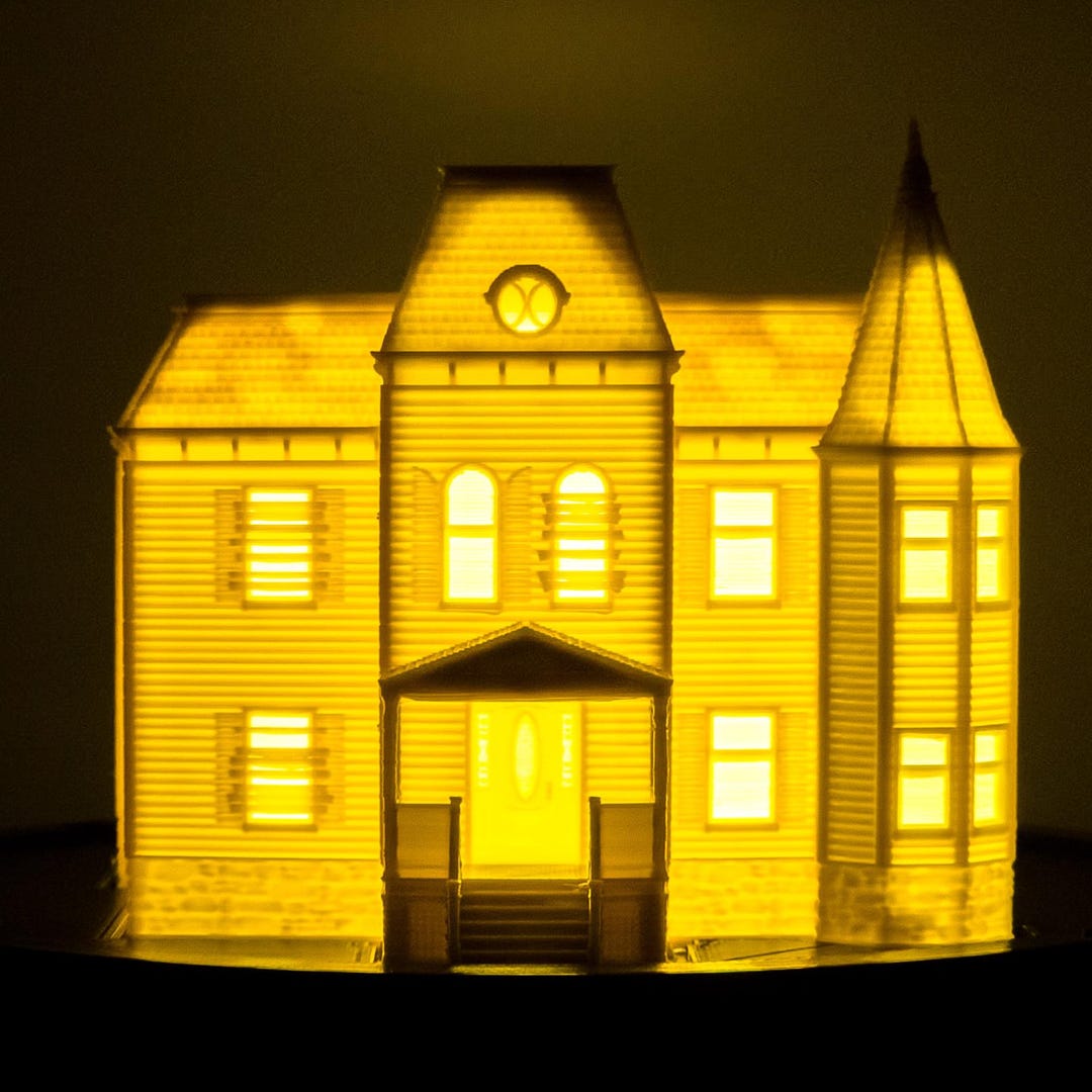 Neibolt House Light-up Model Lamp | IT Movie Inspired Miniature - Etsy