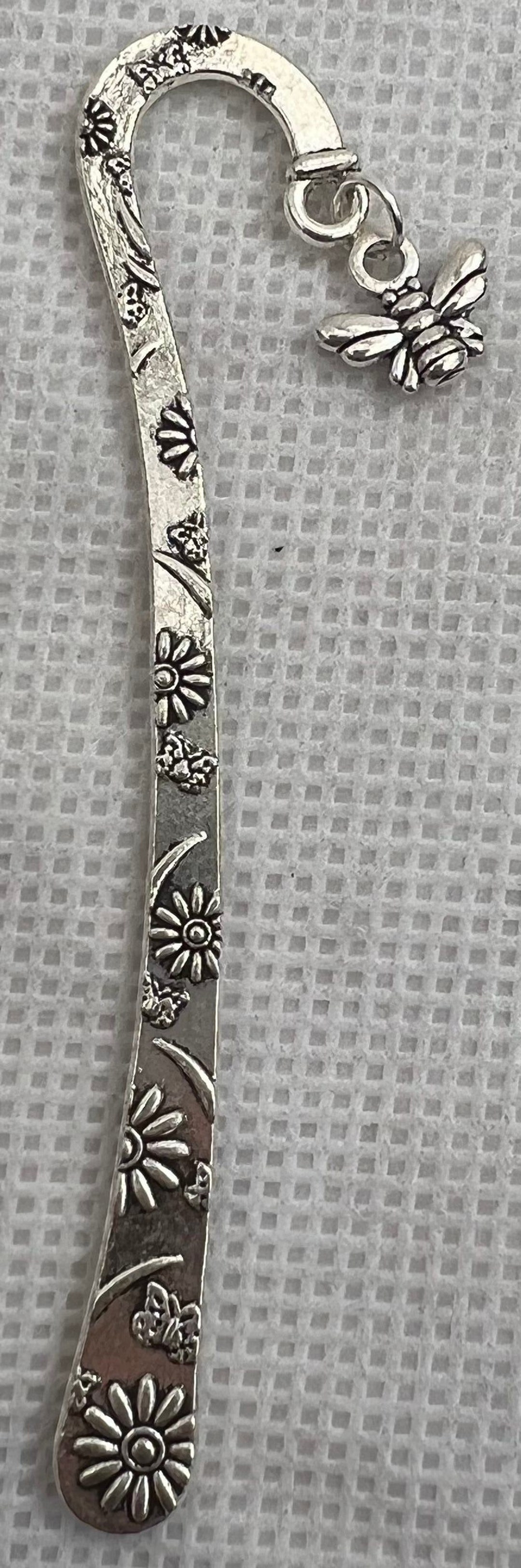 Honey Bee Bookmark, Present Ideas for a Gardener, Garden Lover ...