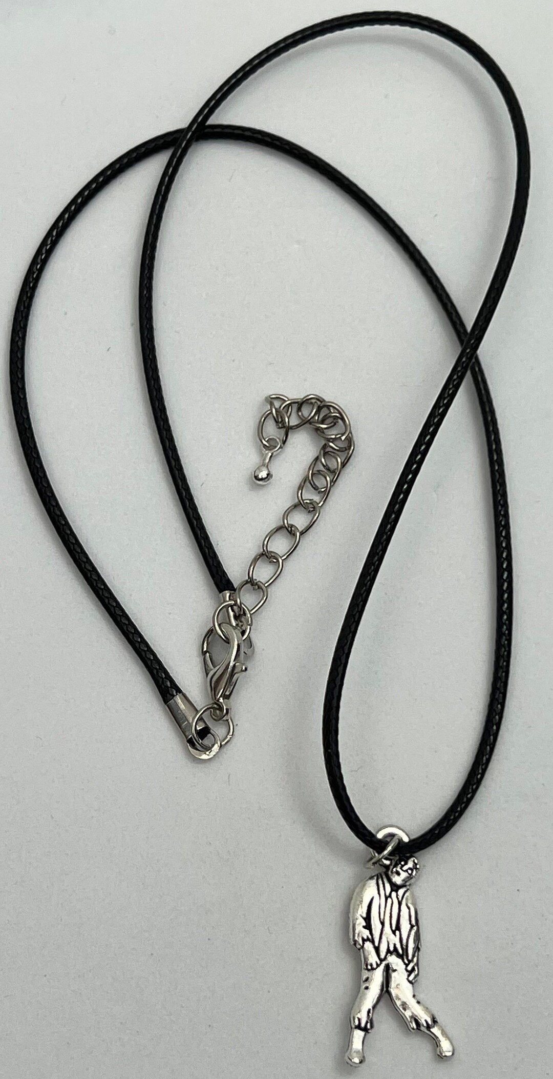 Zombie Necklace NEW Present Ideas Stocking Filler for A Horror Lover ...