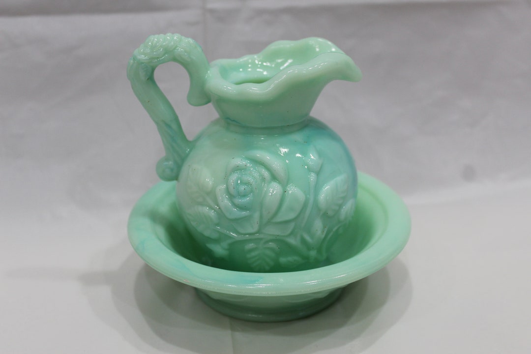 Vintage Avon Green Jadeite Slag Glass/ Marbleized Glass Victorian Bath ...
