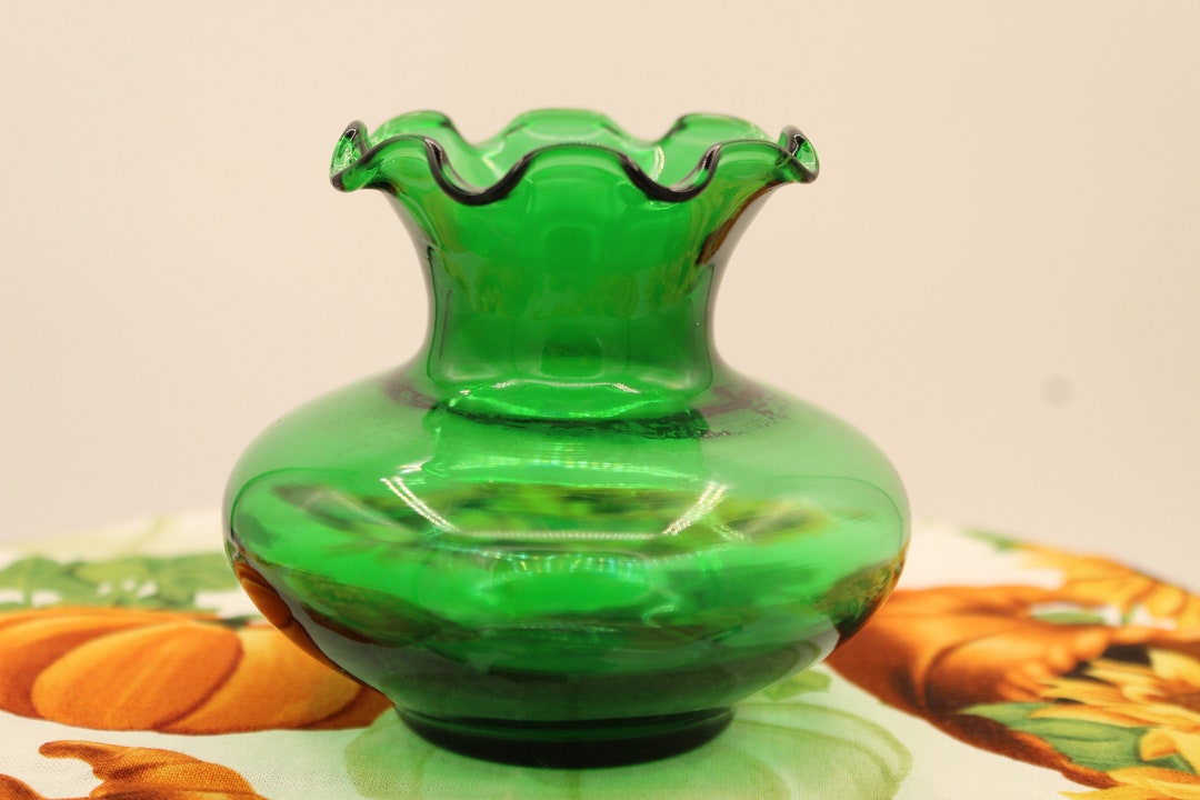 Vintage Anchor Hocking Forest Green Small Ruffled Vase - Etsy