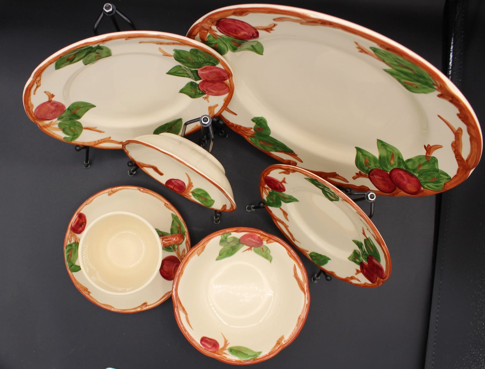 Vintage Franciscan Apple Dinnerware, 7-piece Place Setting, Made in USA ...