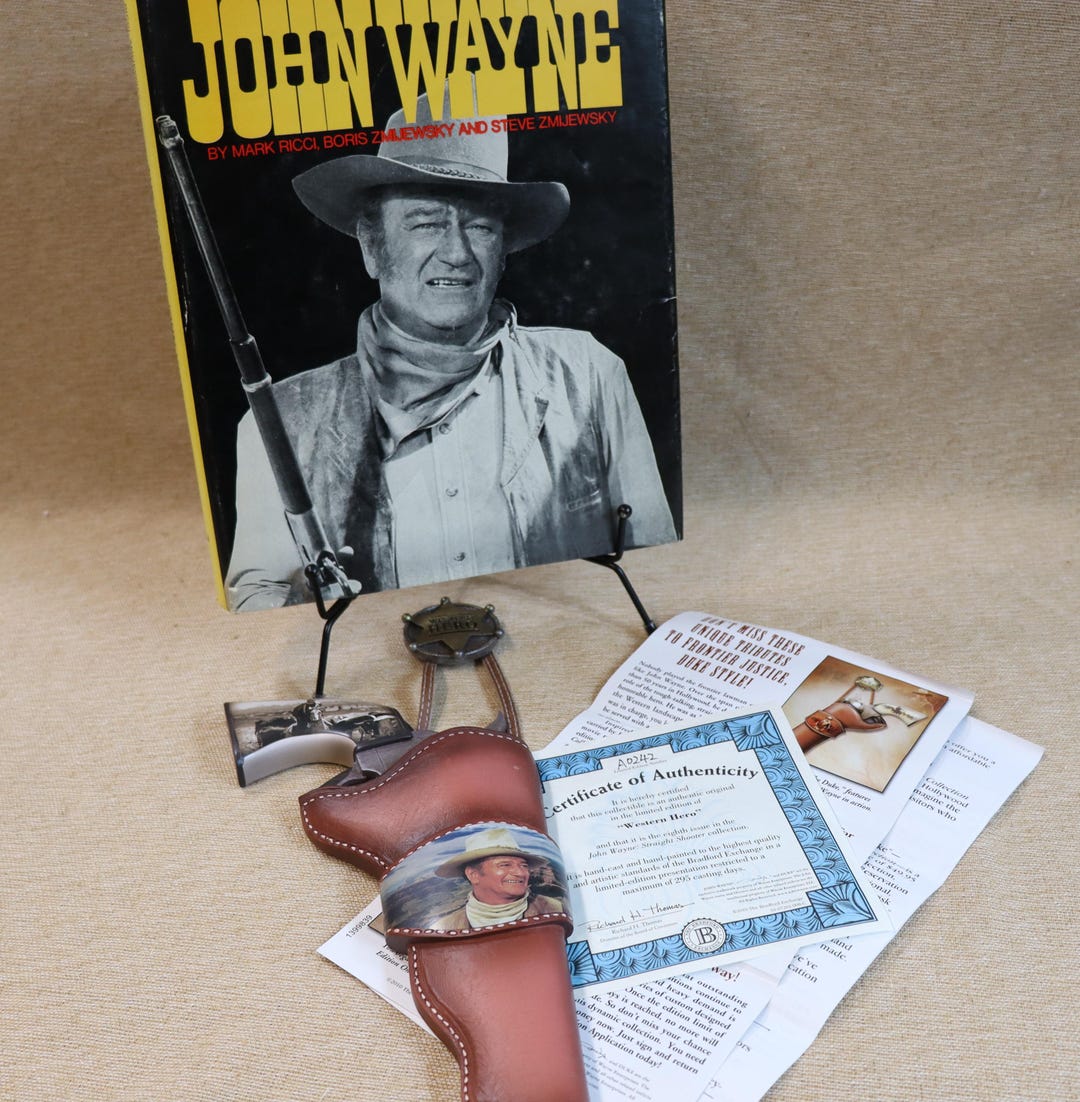 Vintage John Wayne Book & "western Hero" Replica: Numbered Collectible ...