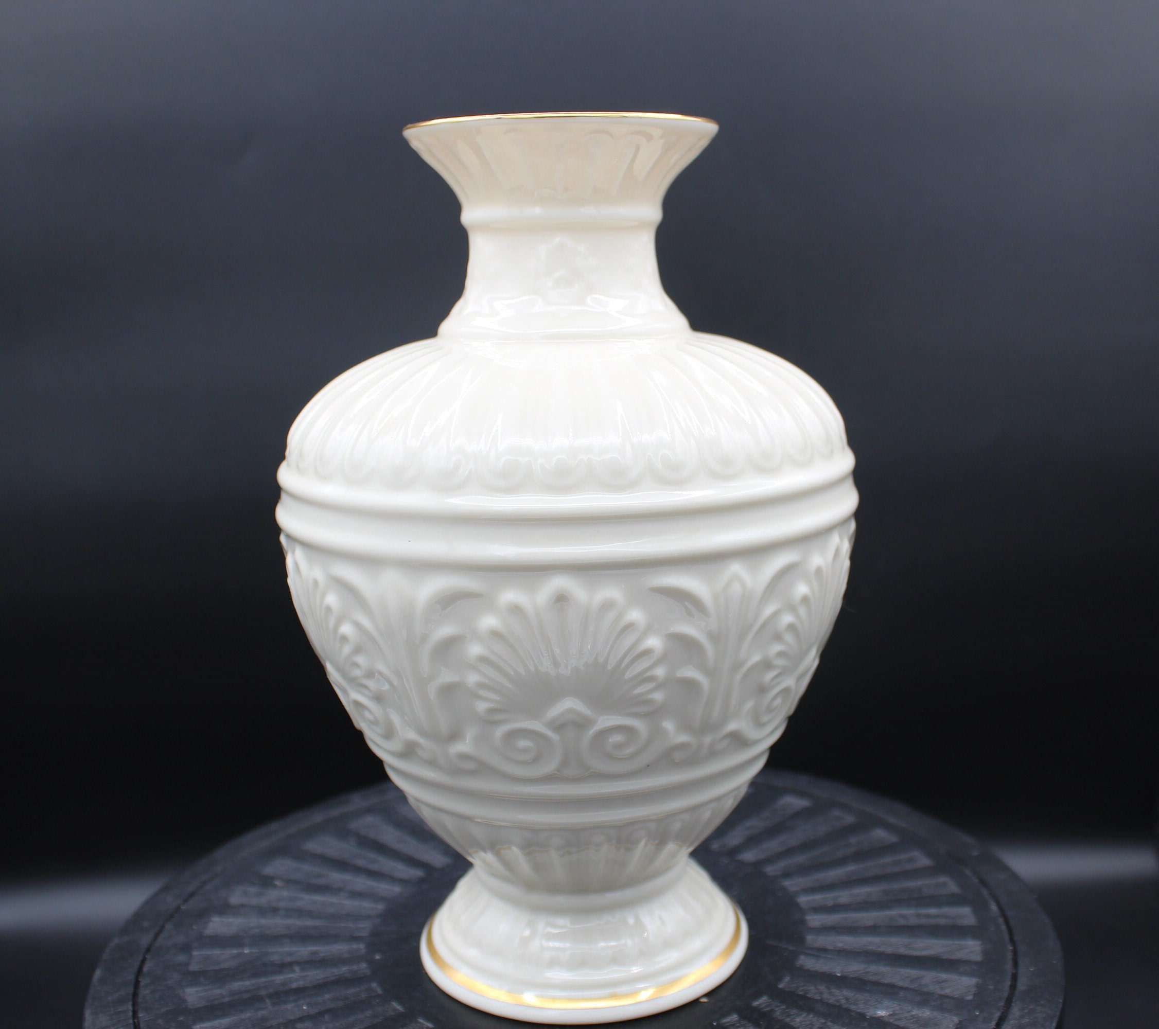 Vintage Lenox Athenian 8-inch Vase Ivory Gold Trimmed Made in - Etsy