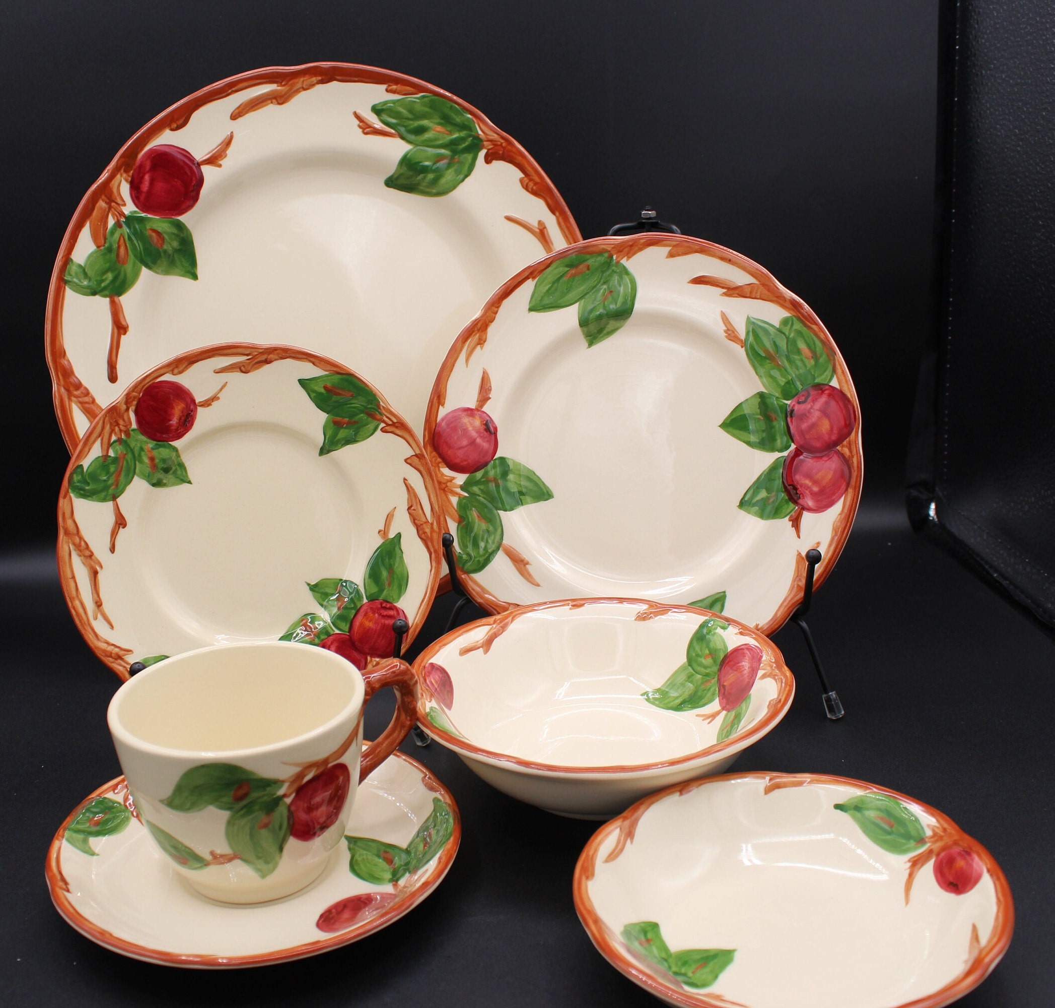 Vintage Franciscan Apple Pattern 7 Piece Place Settings Made in USA in the 1960's - Etsy