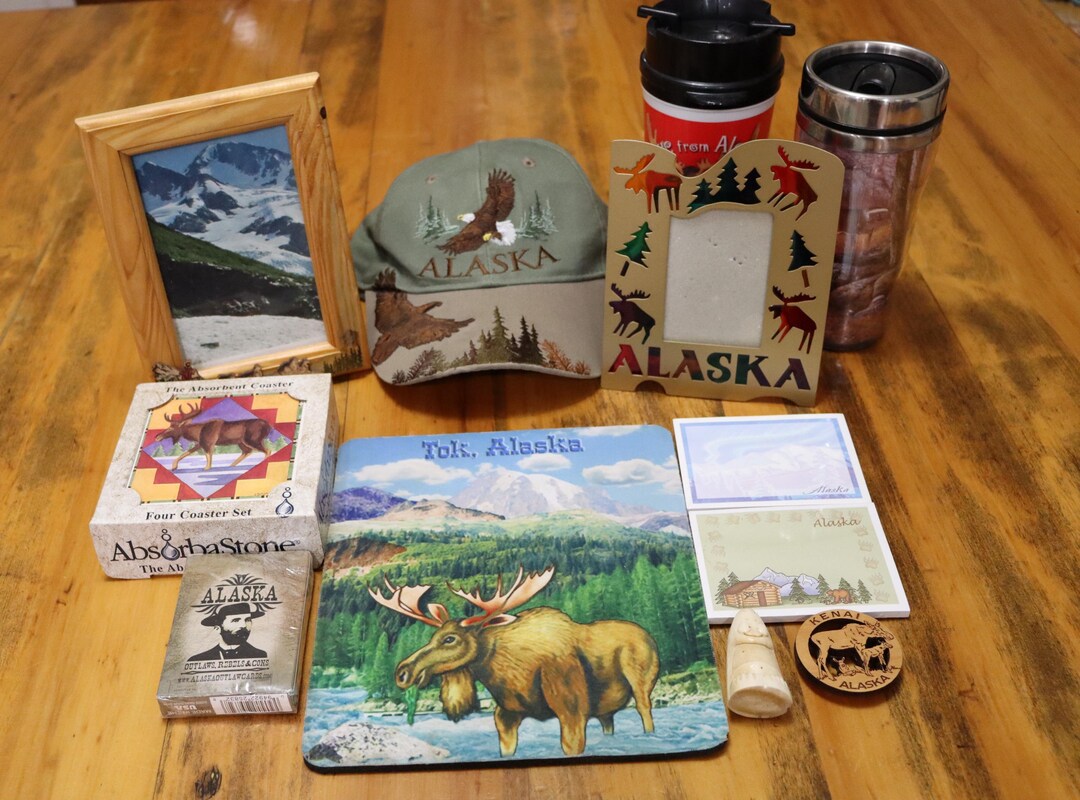 Alaskan Themed Assortment of 12 Pieces Includes Cap, Coasters, Picture ...