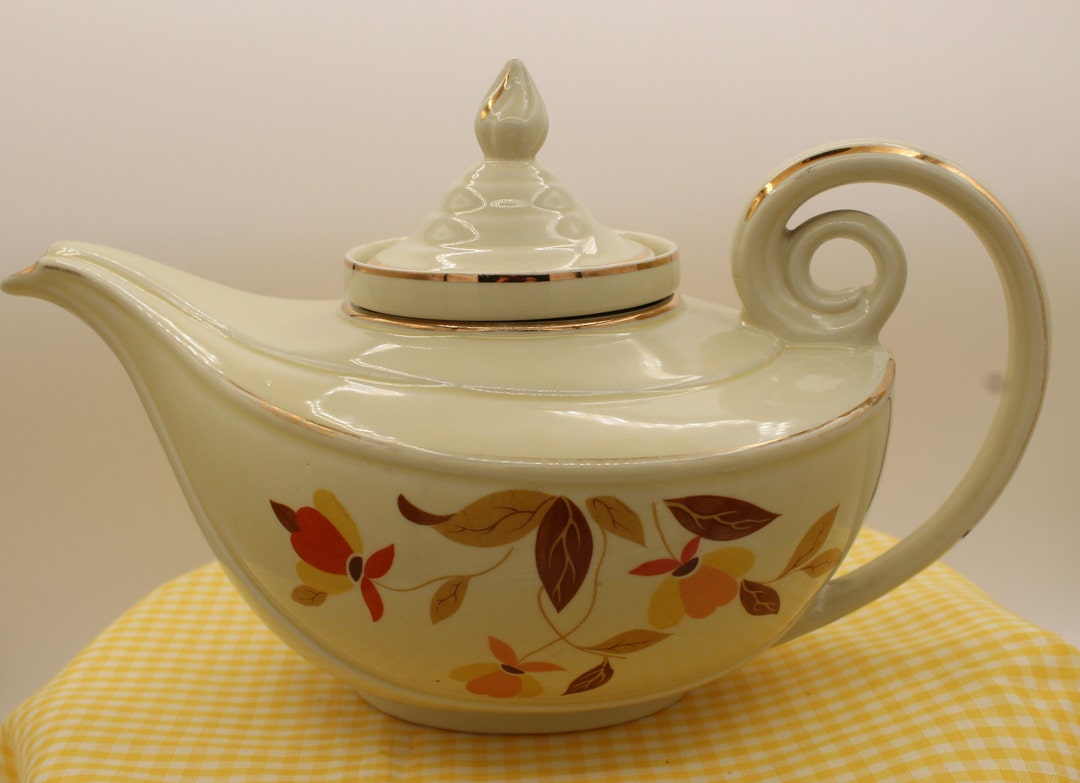 Vintage Hall's Superior Quality Kitchenware Jewel Tea Co Aladdin Teapot ...