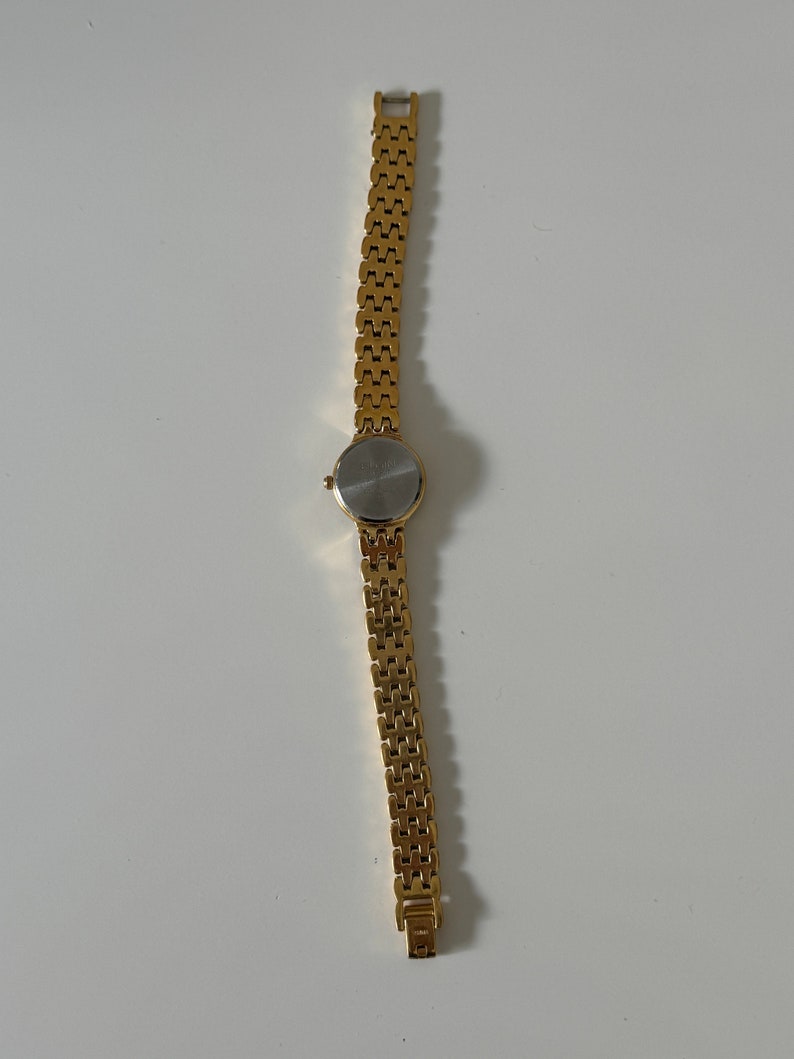 Vintage Circle Elgin Wristwatch With Gemstone Details - Etsy