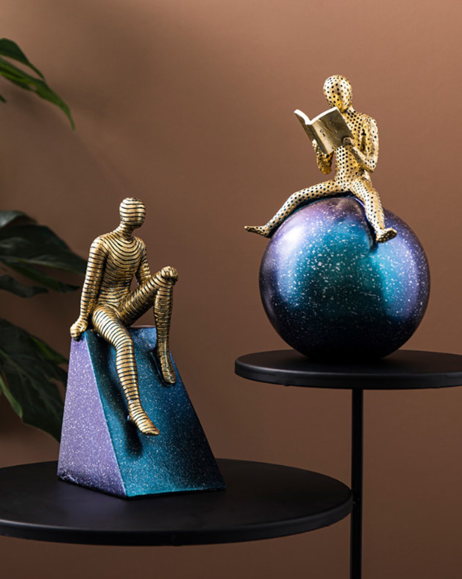 Modern Abstract People Thinker Statue, Handmade Reading Couple Figurine ...