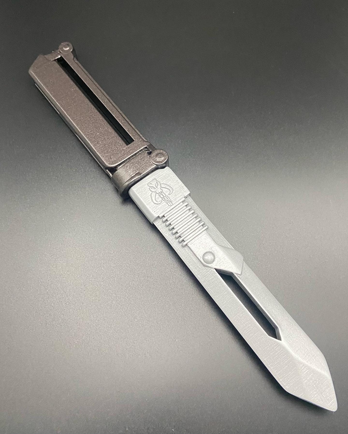 Mandalorian Knife prop/cosplay/armor - Etsy