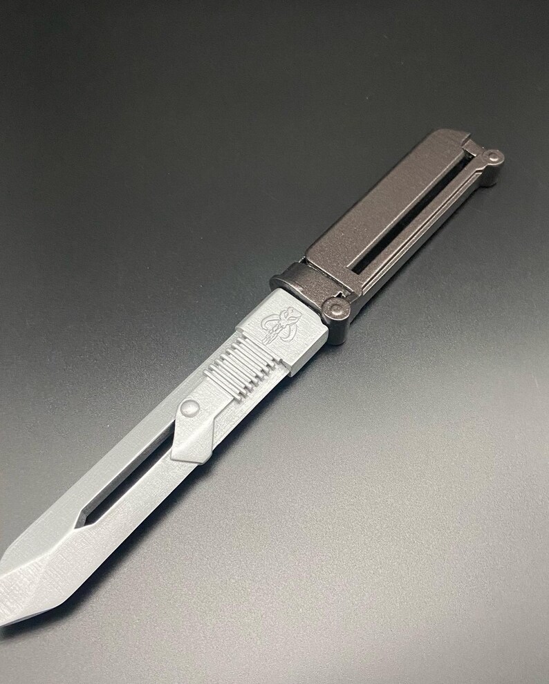 Mandalorian Knife prop/cosplay/armor - Etsy