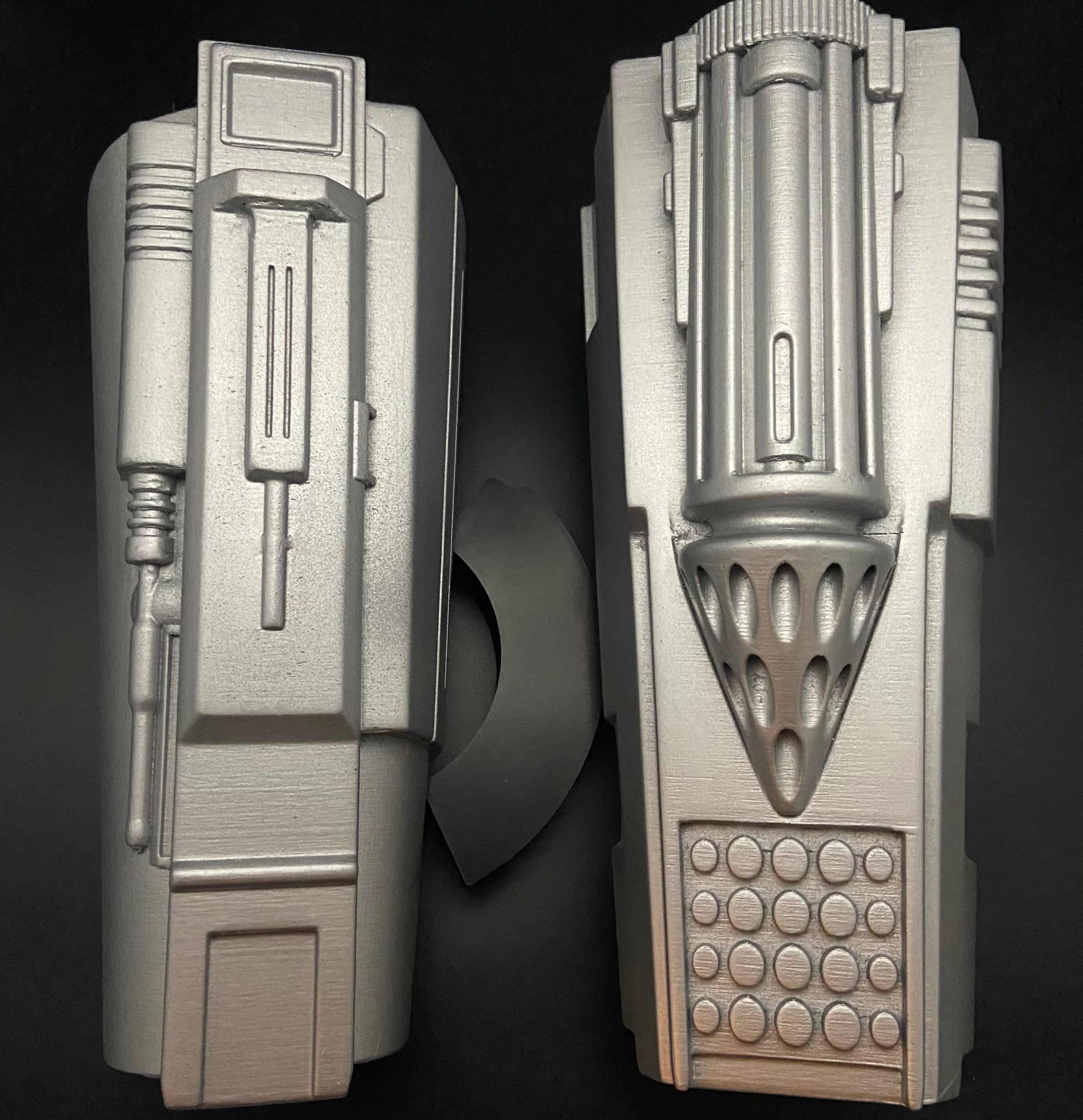 Mandalorian Gauntlets left&right Slides on Ready to Wear - Etsy