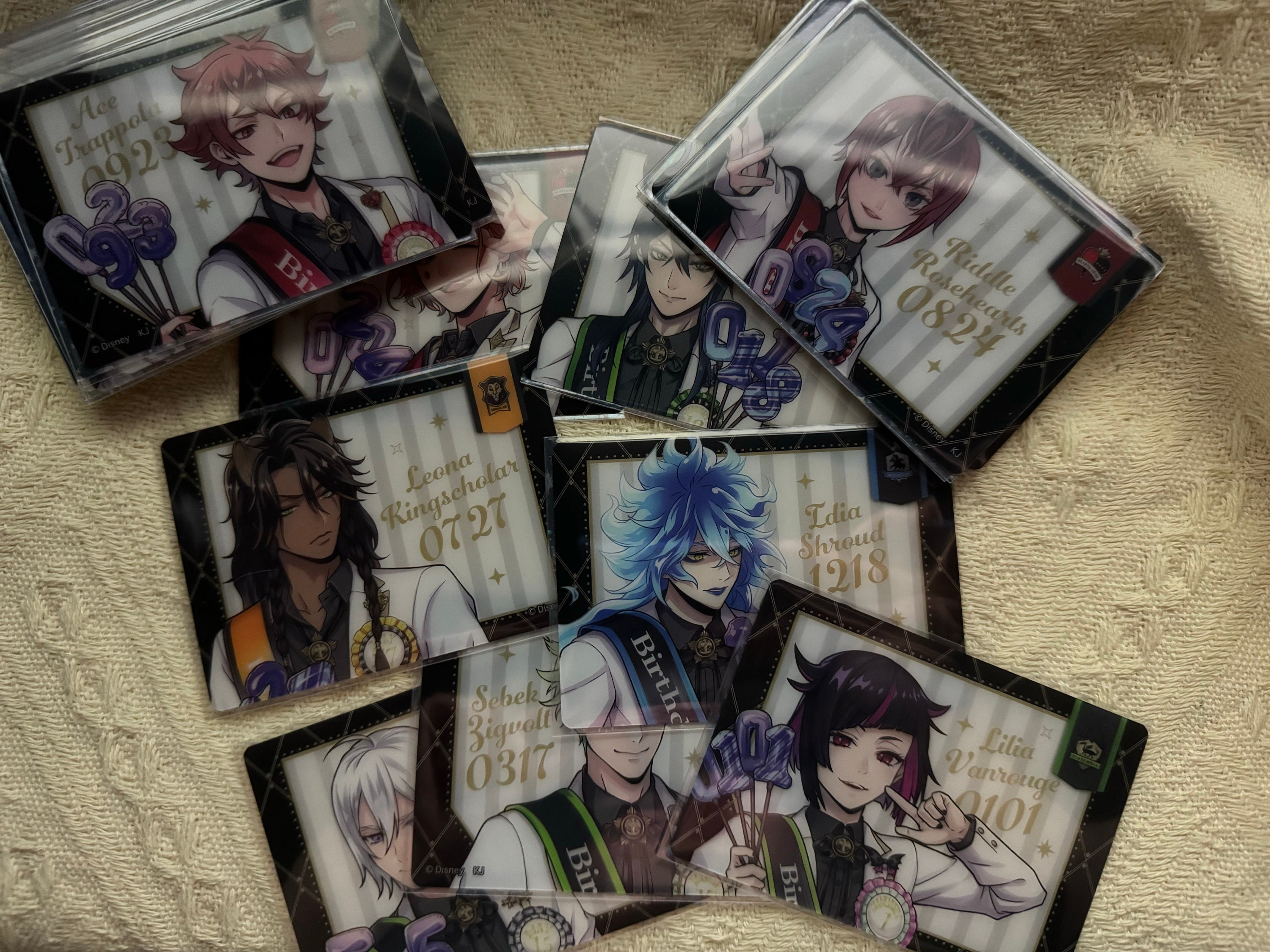 Twisted Wonderland- Holographic Cards TWST Clear Cards - Etsy