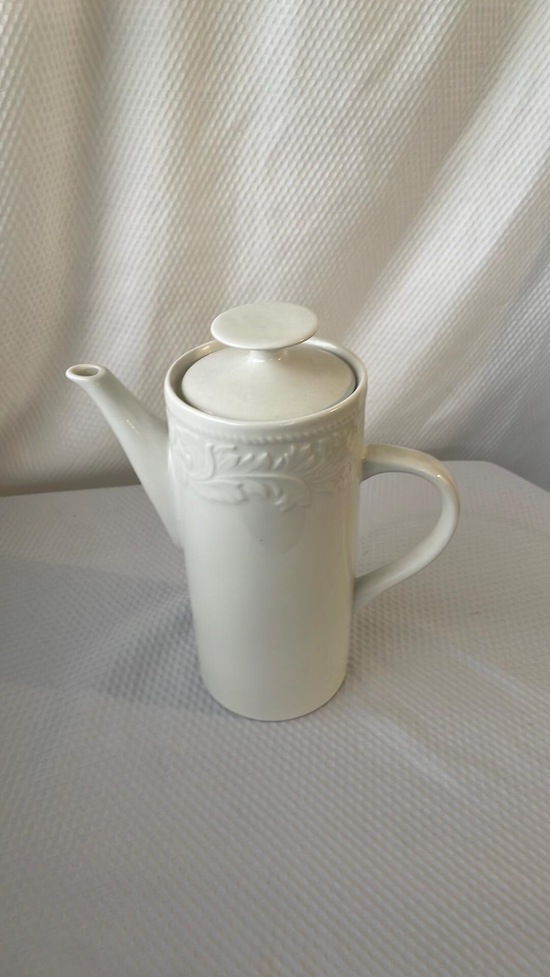Garland Teapot by Sango Stoneware 8837 White Embossed Design 9” Tall ...