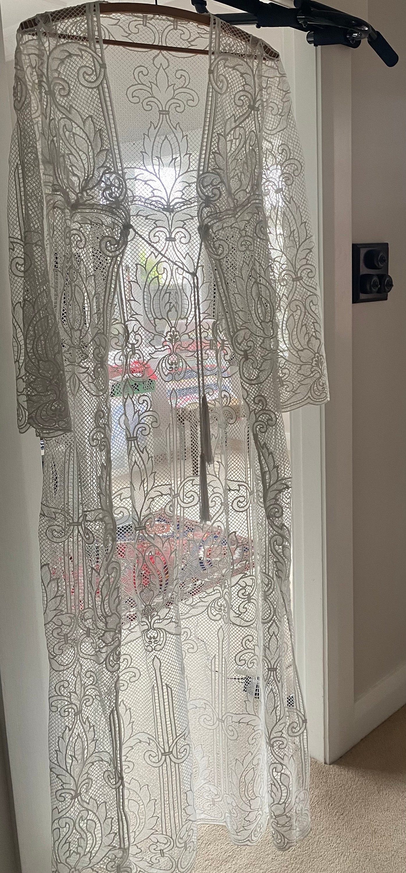 1960s/1970s Vintage Lace Style Robe - Etsy