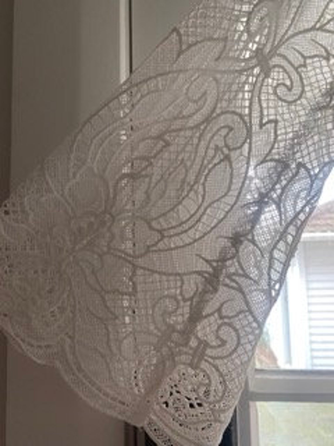 1960s/1970s Vintage Lace Style Robe - Etsy