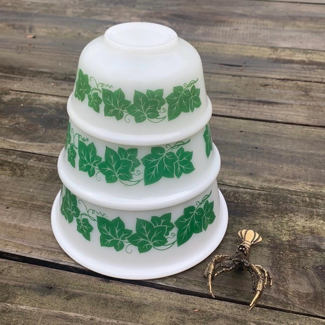 Vintage Hazel Atlas Set of 3 Milk Glass Ivy Green Leaf Nesting Mixing ...