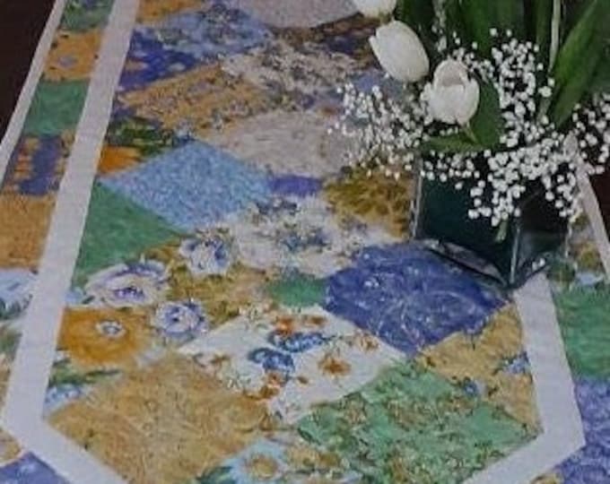 Country Charm Table Runner Pattern, Physical Pattern - Etsy