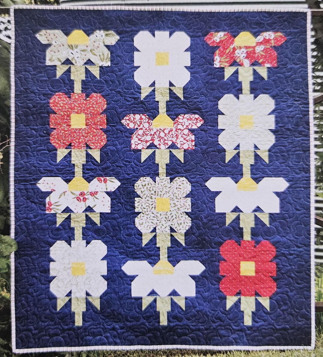 Pattern - Petunias Quilt Pattern and Table Runner Pattern, Physical ...