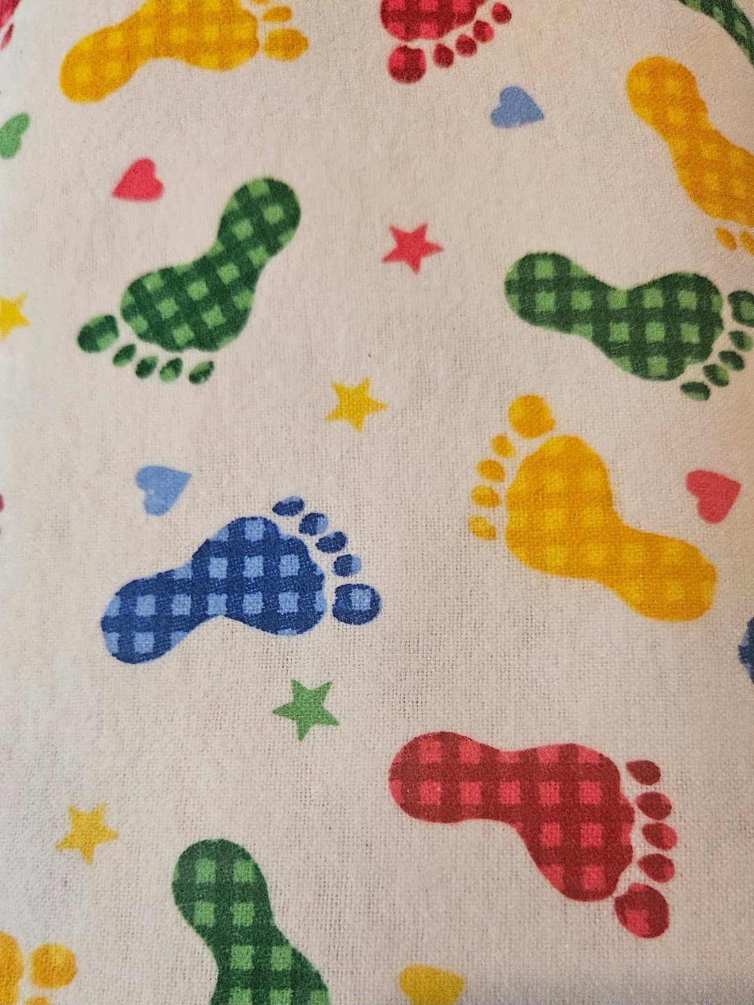 Fabric - 2+ Yd Bright Color Footprints Print Flannel, 2+ Yards (59" X ...
