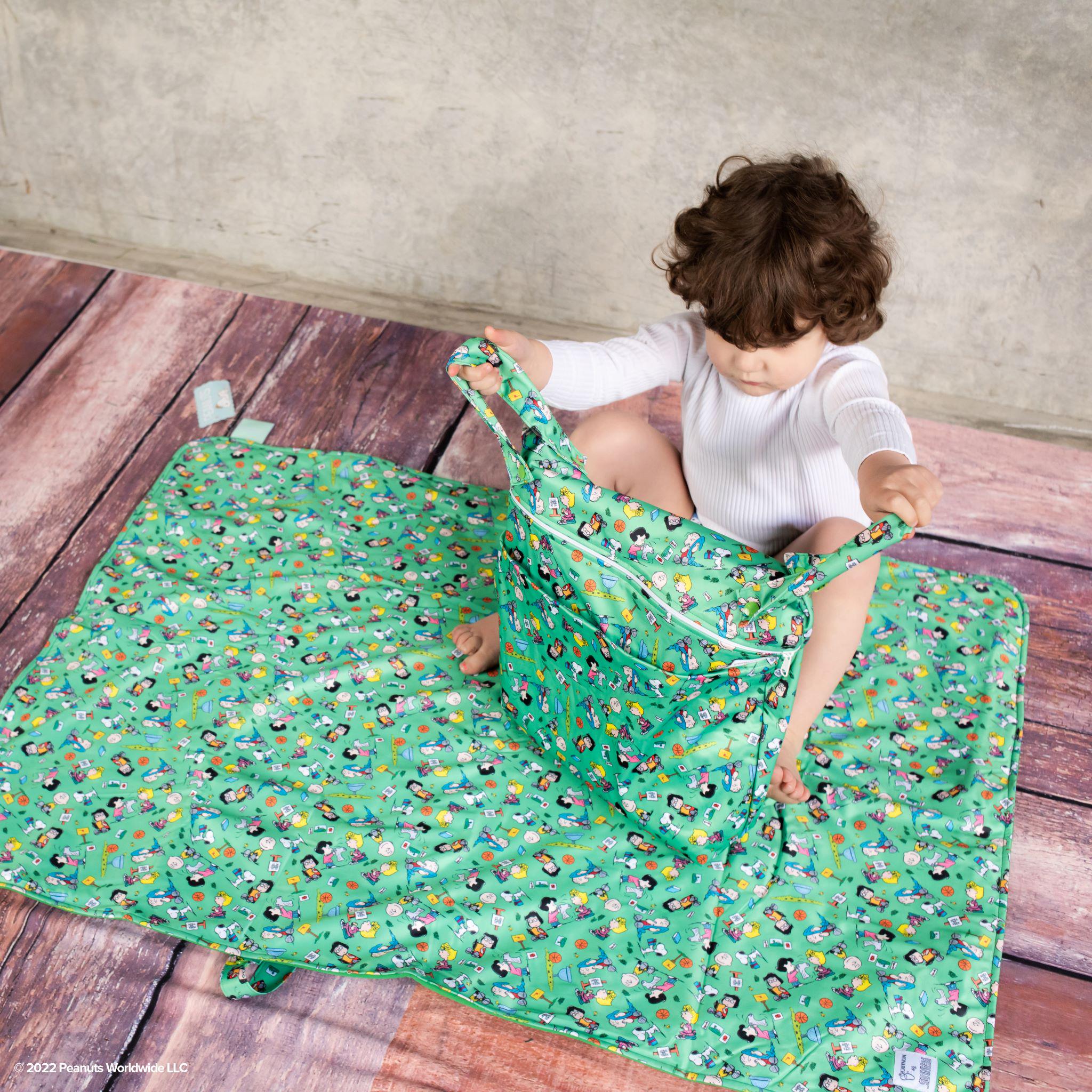 Snoopy Green - Change Mat - Wipeable/ Waterproof/ Machine Washable ...