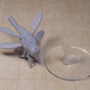Insect Airship Miniature Flying Fantasy Ship Compatible With Dnd ...