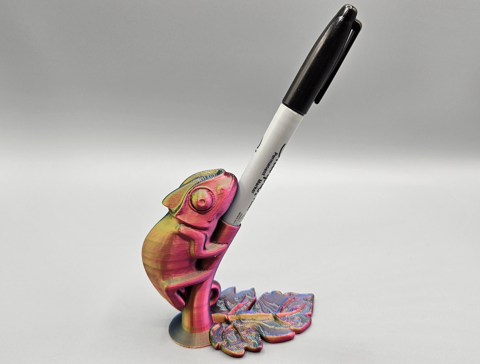 Chameleon Pen Holder Desk Pen Holder / Desk Organizer / Animal Desk ...