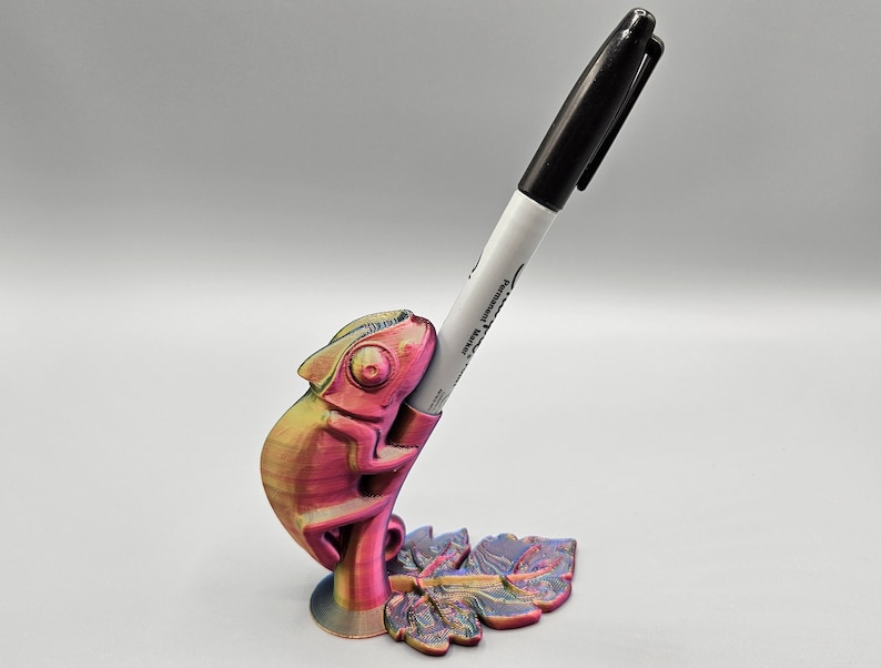 Chameleon Pen Holder Desk Pen Holder / Desk Organizer / Animal Desk ...