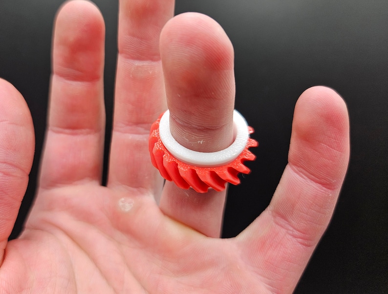 ADHD Fidget Gear Ring Toy for Kids Gift Fidget Toy Gear Ring Fidget ...