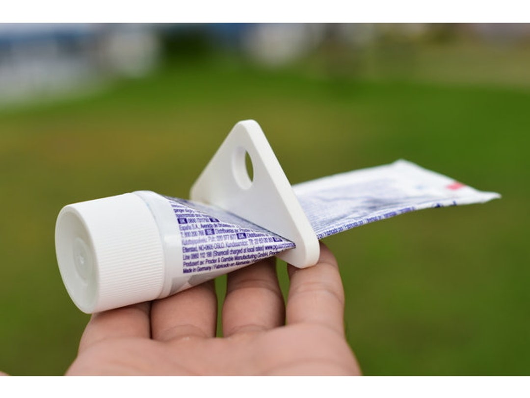 Simple Toothpaste Tube Squeezer Tool for Toothpaste Squeezing Helper for Toothpaste Tube ...