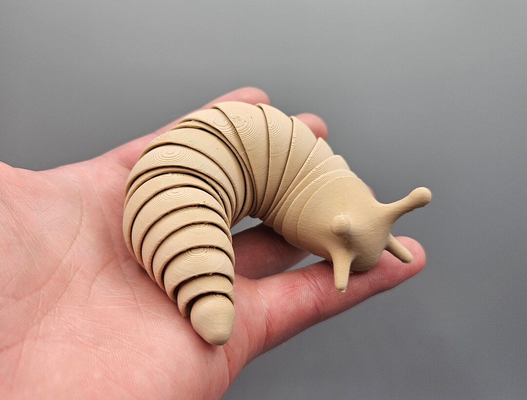 Articulated Slug Fidget 3D Printed Fidget Toy / Desk Toy / Tik Tok Toy ...